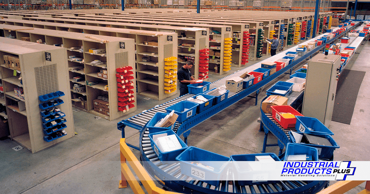 Benefits and applications of gravity conveyor systems | IPP